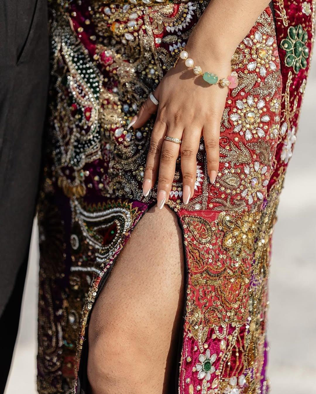 Sustainable Fashion: Why Handmade Clothing is the Future – banjaratrail